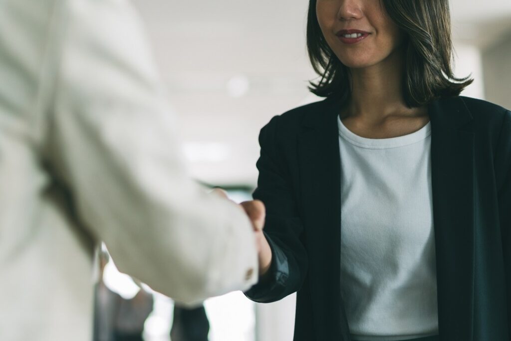 ｢コンサルティングサービス｣の提供を開始 | RishunTrading